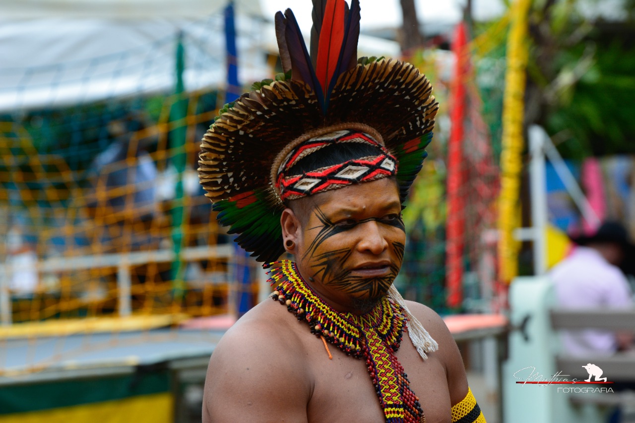 Pataxós trazem a cultura indígena para o Rancho do Peãozinho | Festa do ...